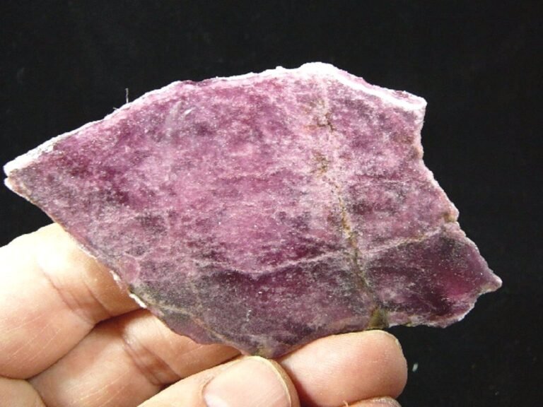 Lithium Mineral Color | Cm Mining Corporation